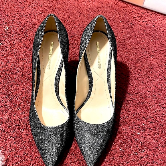 Nicholas Kirkwood | Shoes | Nicolas Kitkwood Smokey Grey Pump | Poshmark